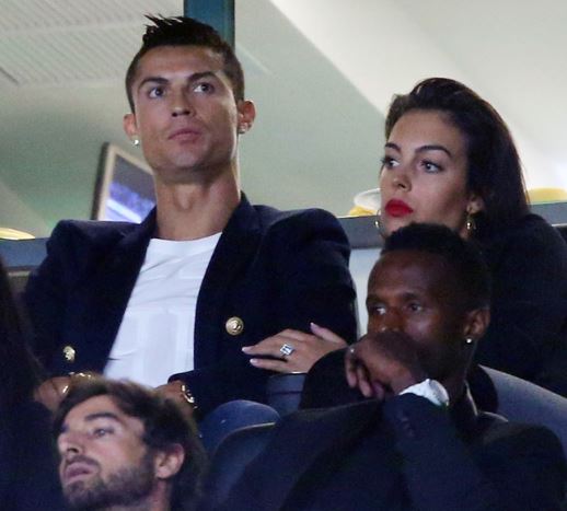Cristiano Ronaldo’s Engagement Ring Costs A Whopping N300 Million